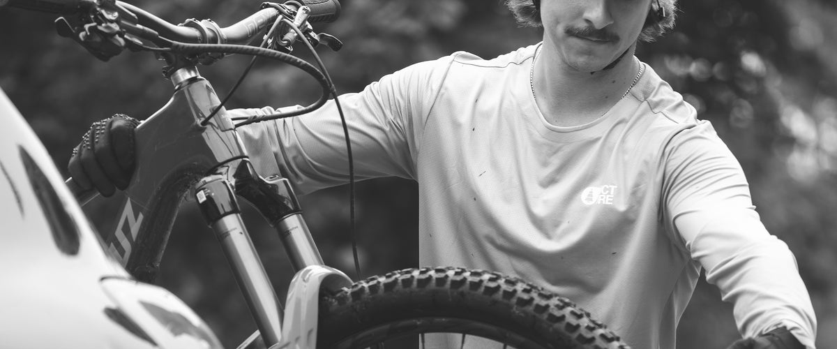 Oberson | Experts en skis, planches et vélos